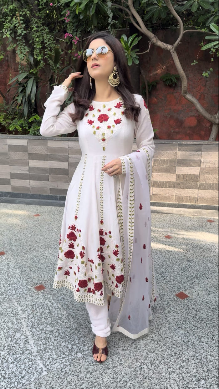 Gulaab Ghar – Premium Kashmiri Kurta in Chanderi Silk | Hargul Bano