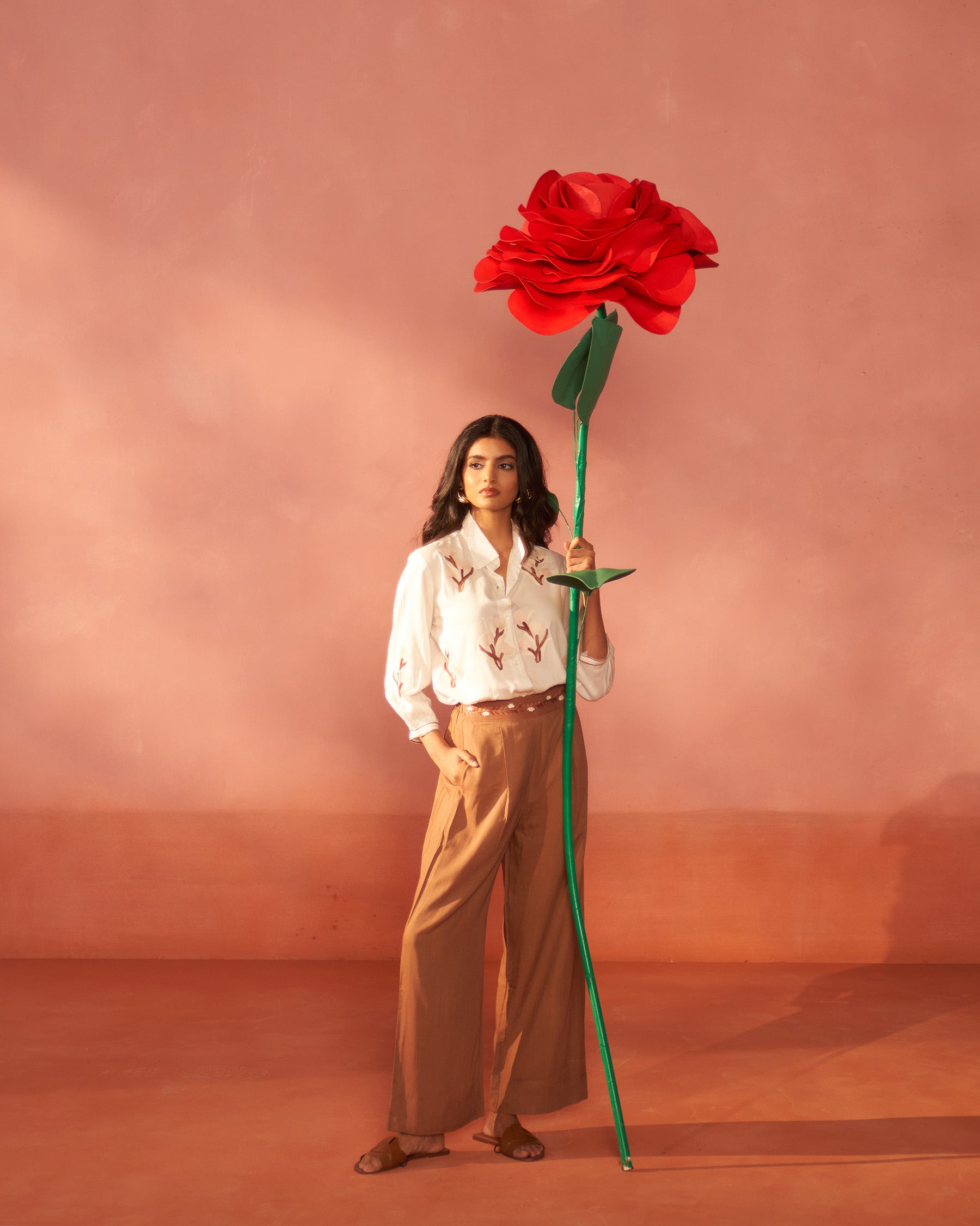 Tulip Tip Toe Cotton Co-Ord Set in Ivory & Brown – Hargulbano